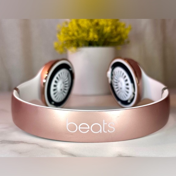 Beats by Dre | Headphones | Beats Solo 3 Rose Gold Wireless Headphones ...